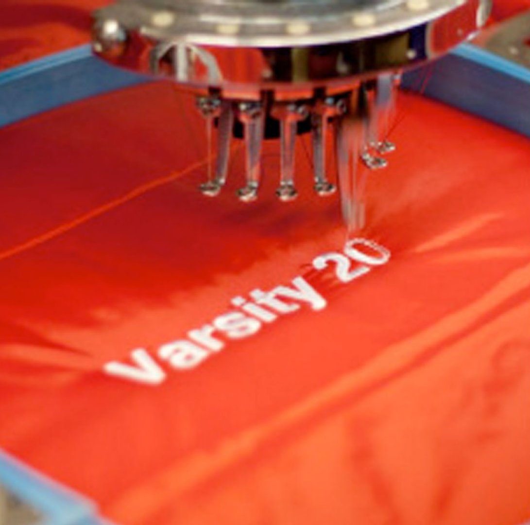 Best of the Best: Custom T-Shirts Buyer's Guide